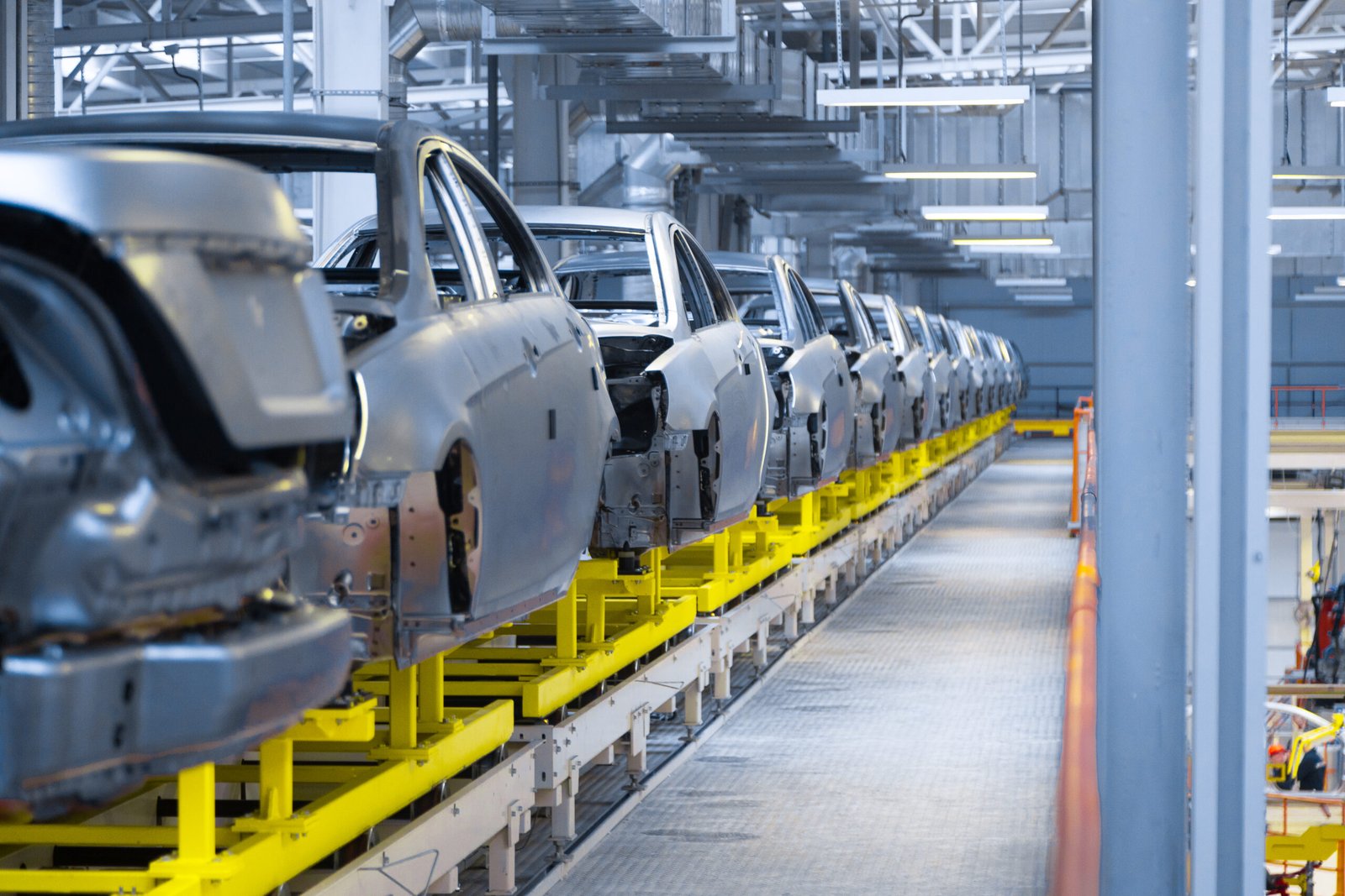 Automotive Warehousing Operations Through Automation